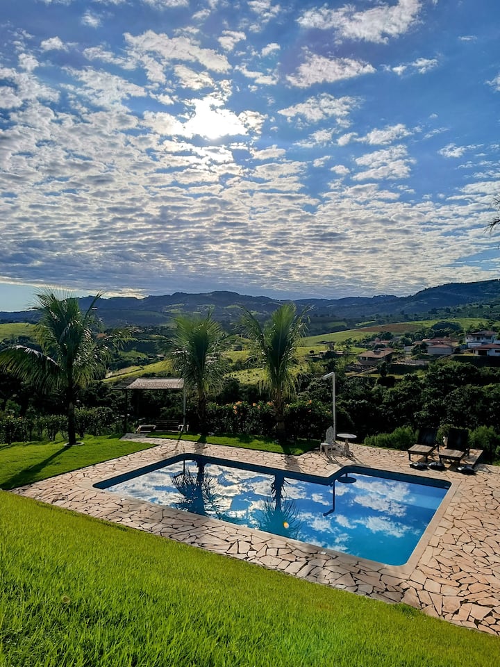 Sossego, Piscina Climatizada E Vista Incrível. - Socorro