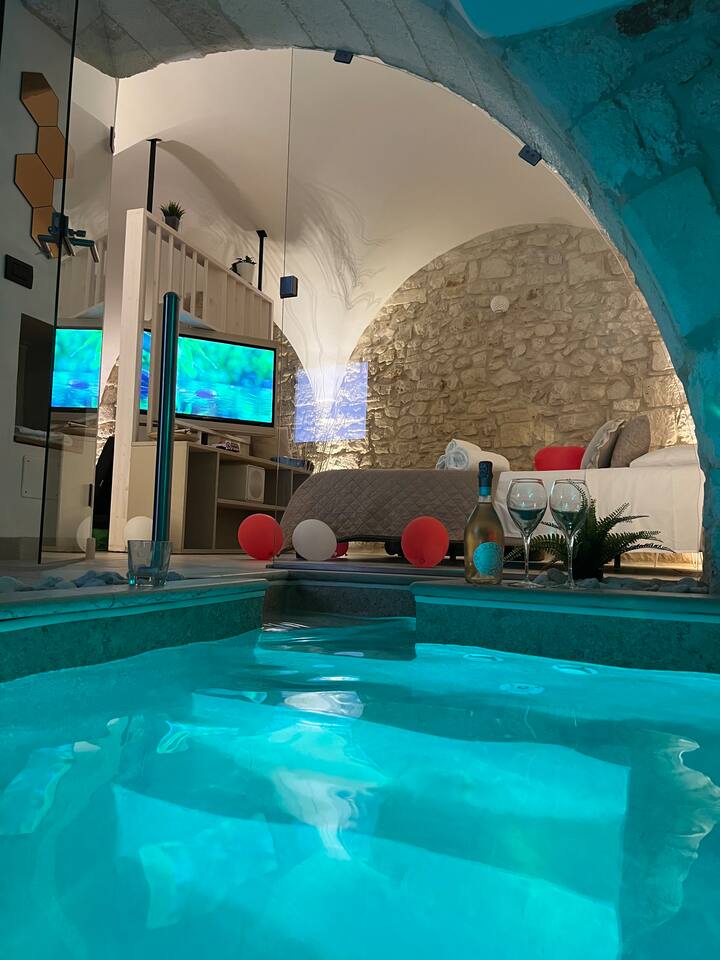 Suite Con Piscina Idromassaggio - Martina Franca