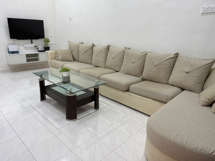 Sunshine Homestay Landed With Water Dispenser - Batu Pahat