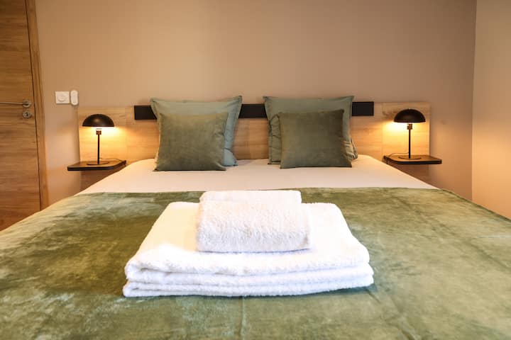 L'appart Le 1952 - Proxi Ciné Et Port - Parking - Dole