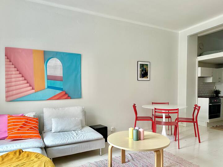 Cute Loft W/ Great Location - Helsinki