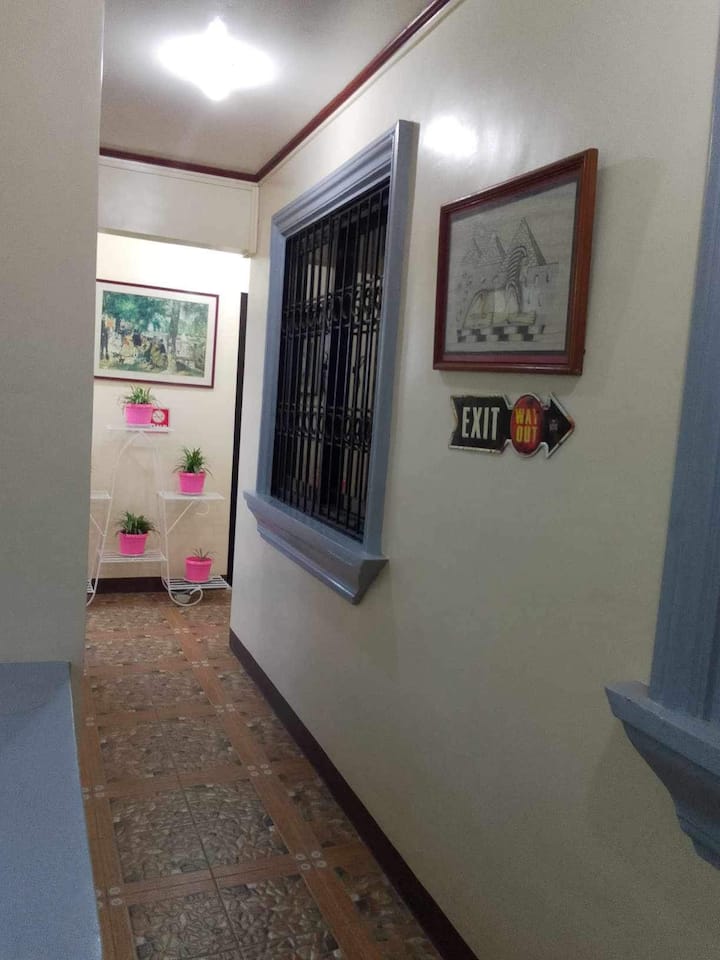 Sunflower Rm Roseville Homestay - Tabaco City