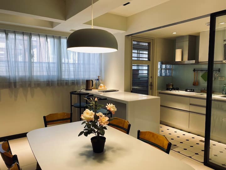 露娜(Luna)北投house 近北投捷運站,全新裝潢,精品美宅(至少訂28天以上)電梯大樓 - 신좡 구