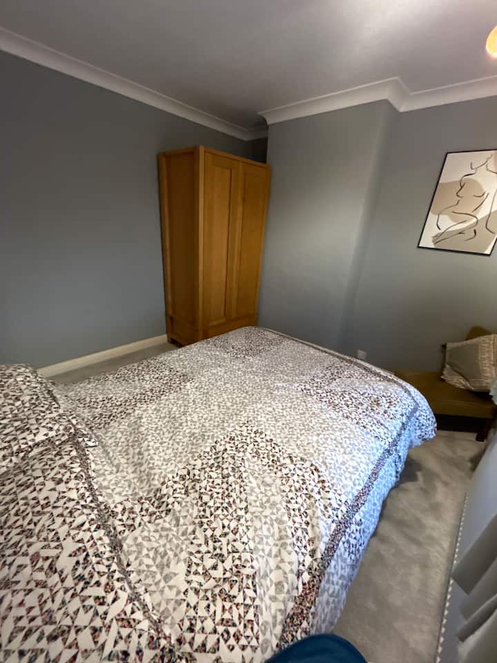 Lovely House On Quiet Street - Stafford