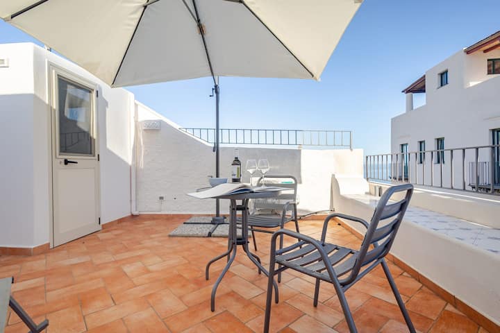 Pietra Longa - Bilocale Con Terrazza Vista Mare - Lipari