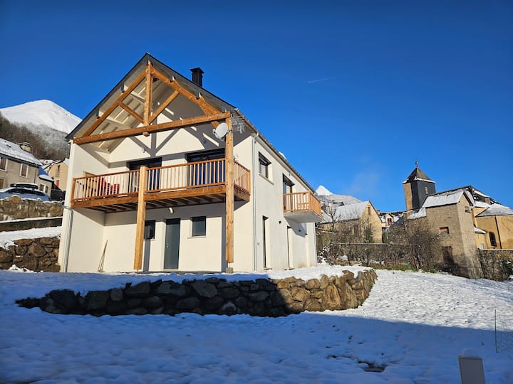 Maison Neuve Type Chalet 2 à 12 Personnes - Hautes-Pyrénées