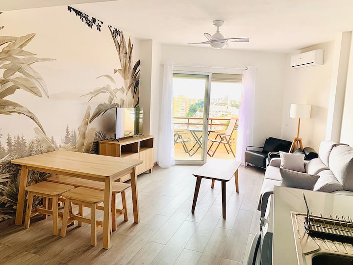 Apartment With Sea Views - Torremolinos