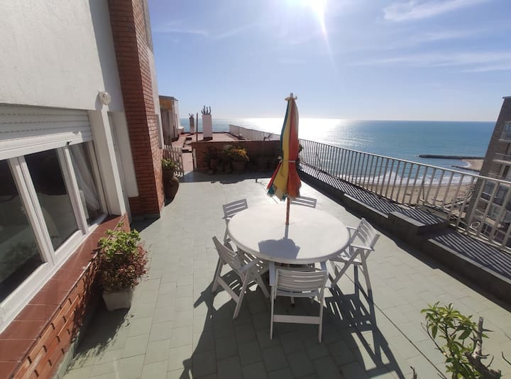 Departamento Frente A La Playa - Mar del Plata