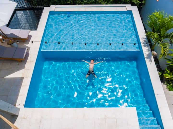 Casa Frente Catedral: Vista, Piscina Y Malla - Honda