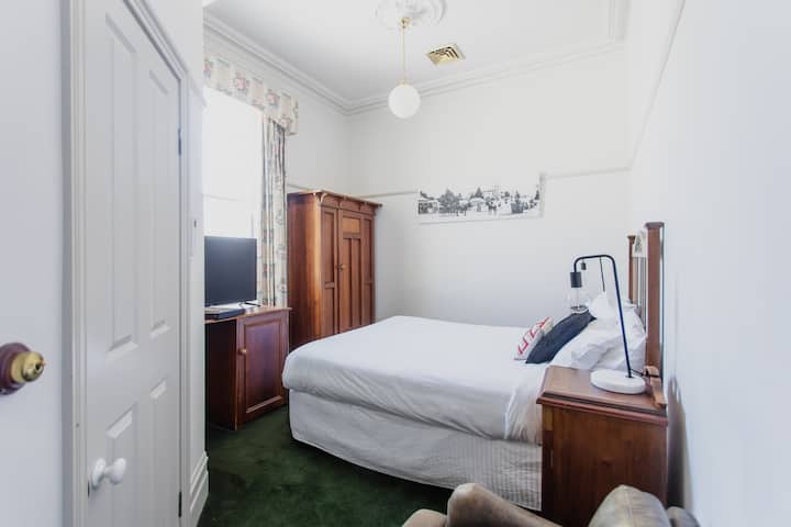 Standard Room - Yarra Glen
