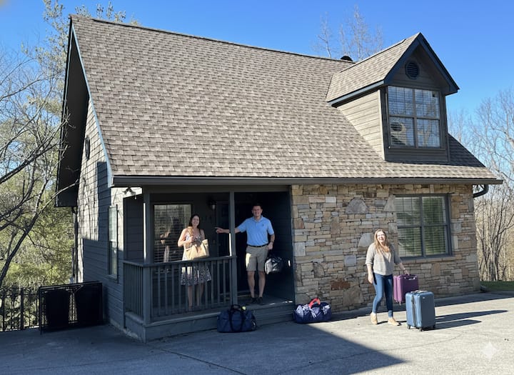 Magnolia Cottage - Pigeon Forge, TN