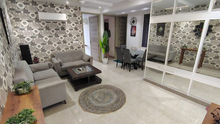 Aaradhya's Homestay - Agra