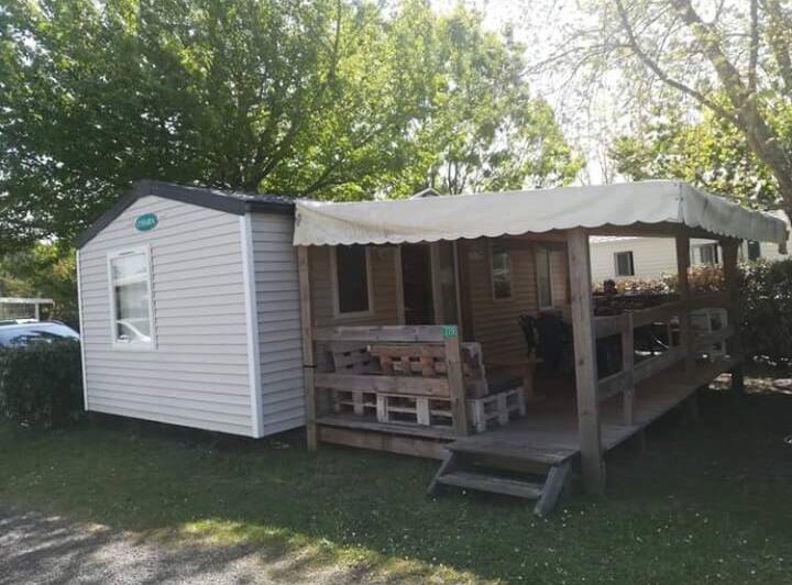 Mobil Home Camping 4 éToiles - 比斯卡爾羅斯