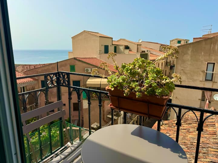 Vittorio Emanuele Street House - Cefalù