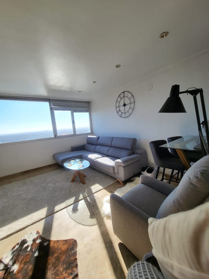 Valencia's Excellent 30th-floor - Valencia