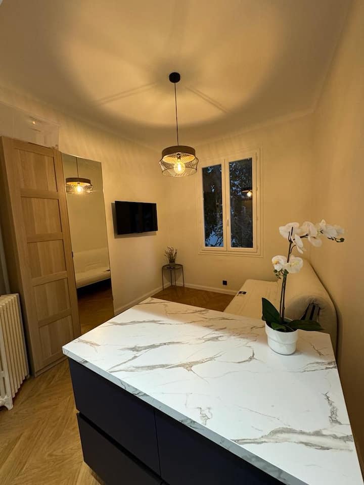 Charmant Studio Gare Centre Ville - Gare de Nice Ville