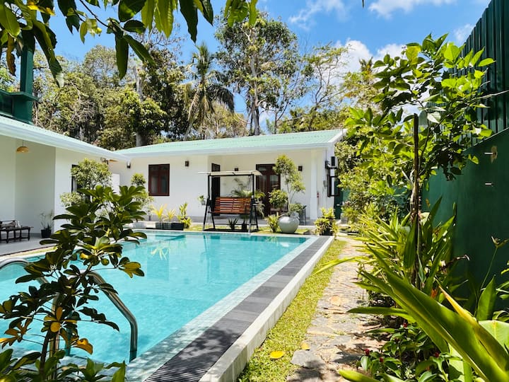 Hiriketiya Lotus House Ac~fiber Wifi~kitchen~pool - Sri Lanka