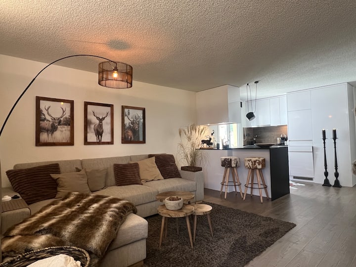 Modern And Cozy Apartment In The Center Of Davos - Klosters-Serneus