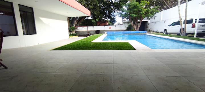 Casa Del Roble Con Alberca 15 Huéspedes - Cuernavaca