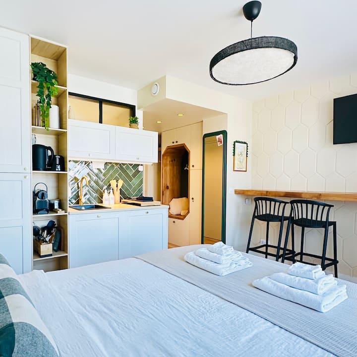 L’émeraude – Studio Tout Confort + Parking Privé - Montigny-lès-Metz