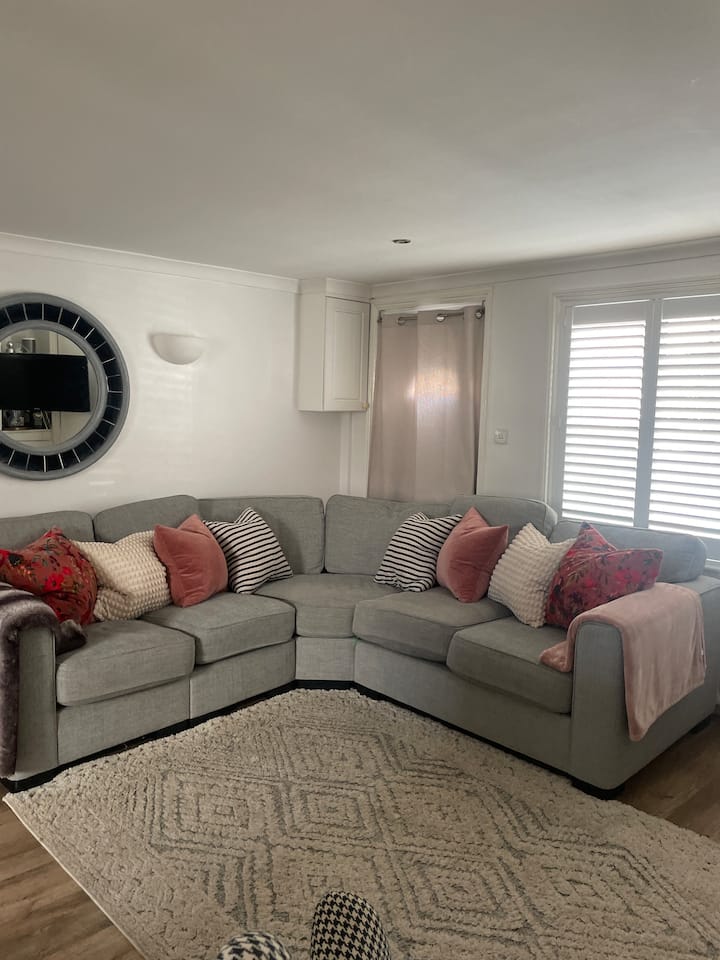 Light & Calm Home In The Heart Of Topsham - Topsham