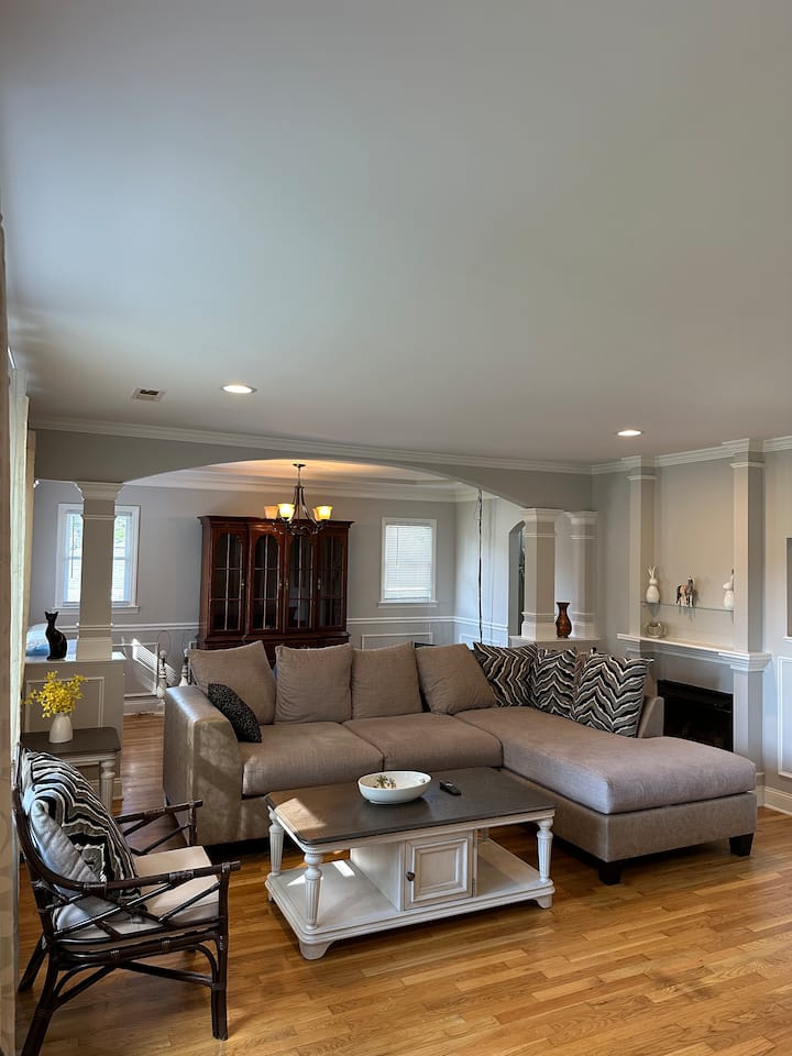 Peaceful Stay •3 Min Lake •10 Min Hpu •15 Min Pti - Greensboro, NC
