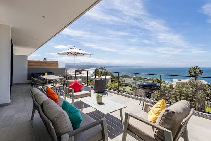 3 Bedroom Luxury Superior Apartment 302 - Plettenberg Bay