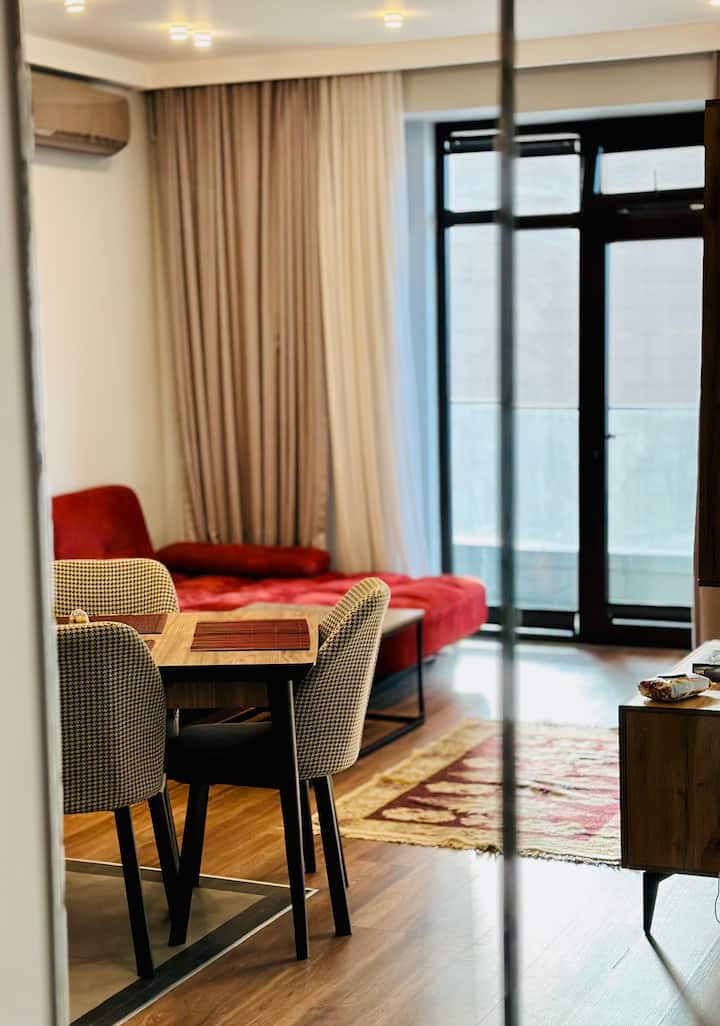 Quiet & Secure 1br | Kitchen • Washer • Fast Wifi - Baku