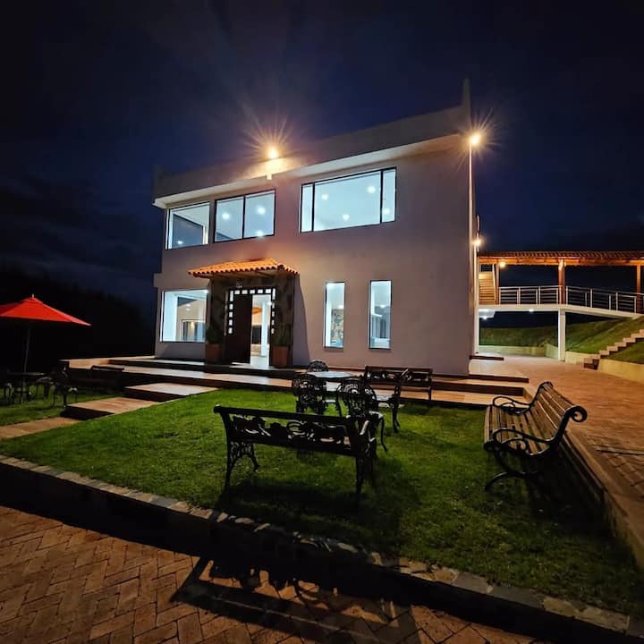 Finca La Esperanza - Cabaña Deluxe - Sutatausa