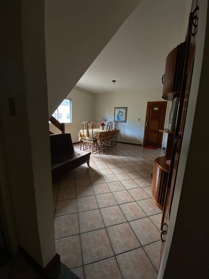 Cobertura Duplex á 300m Da Praia - Guarapari