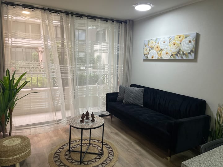 Equipado, Central, Vista A Patio Interior, Parking - Bío Bío