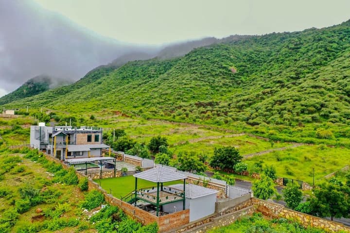 Udaipur Villa Holiday Rentals - Rajasthan, India | Airbnb
