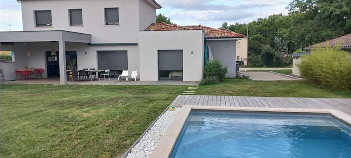 Maison 10 Personnes à Grenade - Haute-Garonne