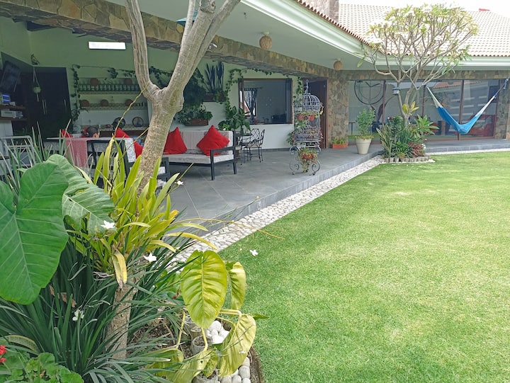 Casa Amplia Para 15 En Atlixco | Jardín Y Terraza - Atlixco