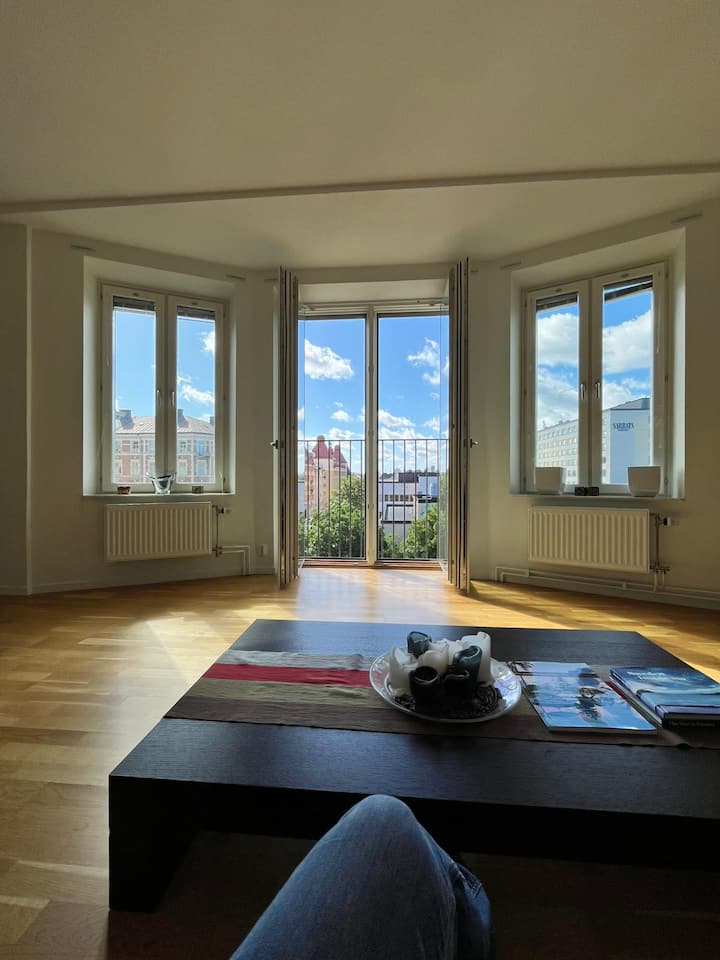 City View Apartment | Central & Bright - Solna