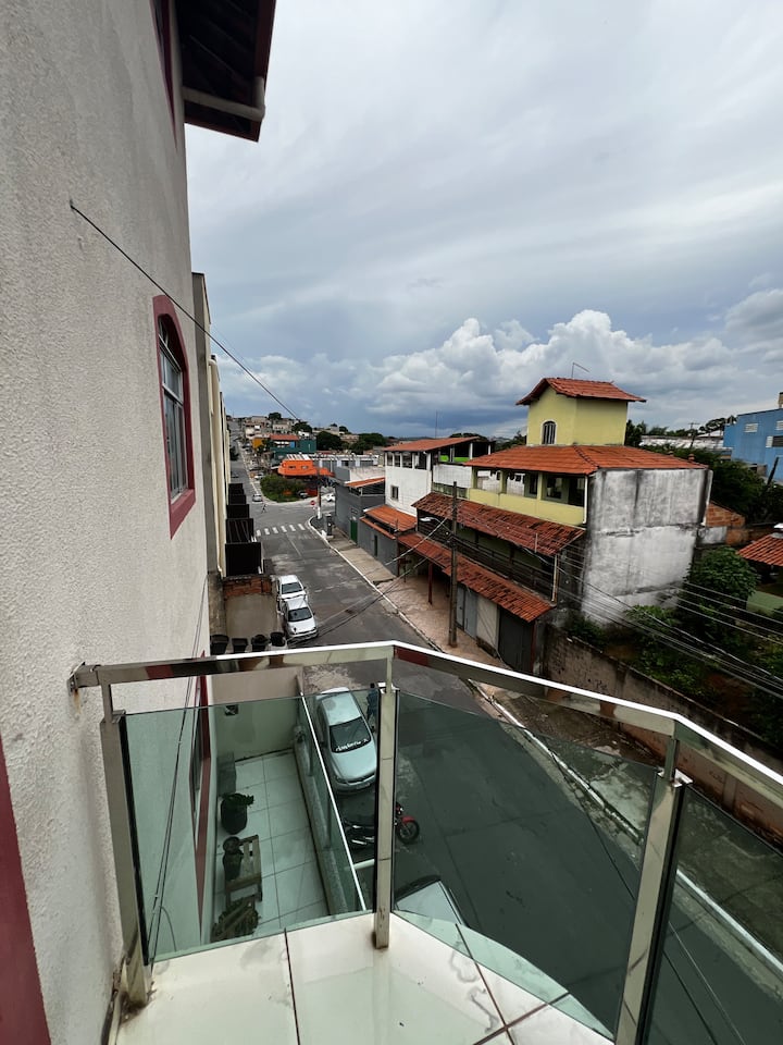 Hospedagem Espaçosa E Aconchegante - Betim