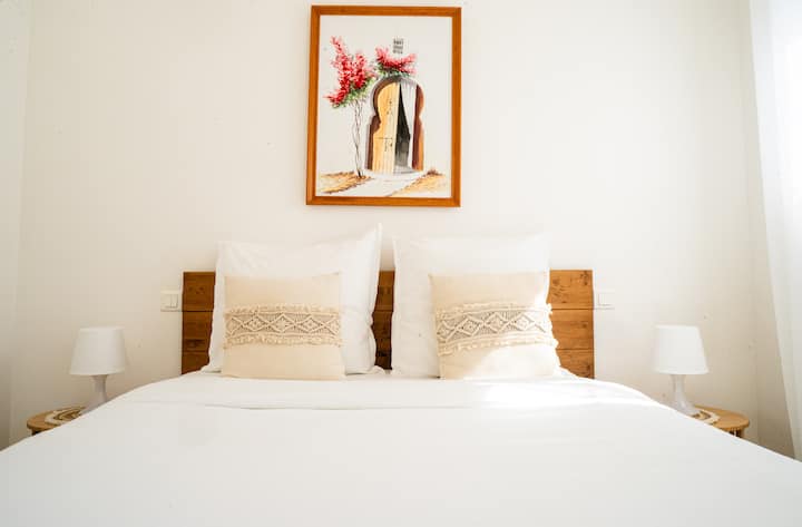 La Chambre D’hôtes Ensoleillée «Les Iris» - Roussillon