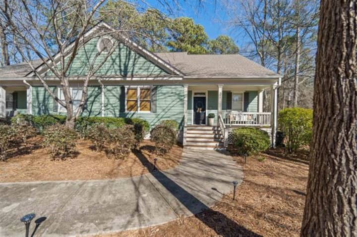 Lakeview Restoration- Pool, Beach, Lake, Tennis - Lake Oconee, GA