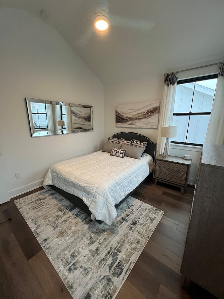 Mueller 1 Br/1ba Apartment - Austin, TX
