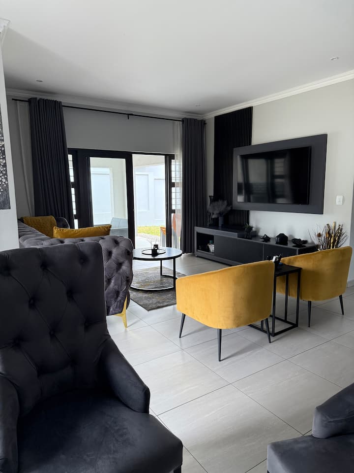 Cosy And Comfy Paradiso - Mbombela