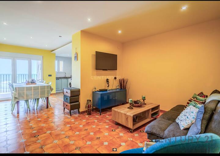 Charming Coastal Retreat - La Pobla de Farnals