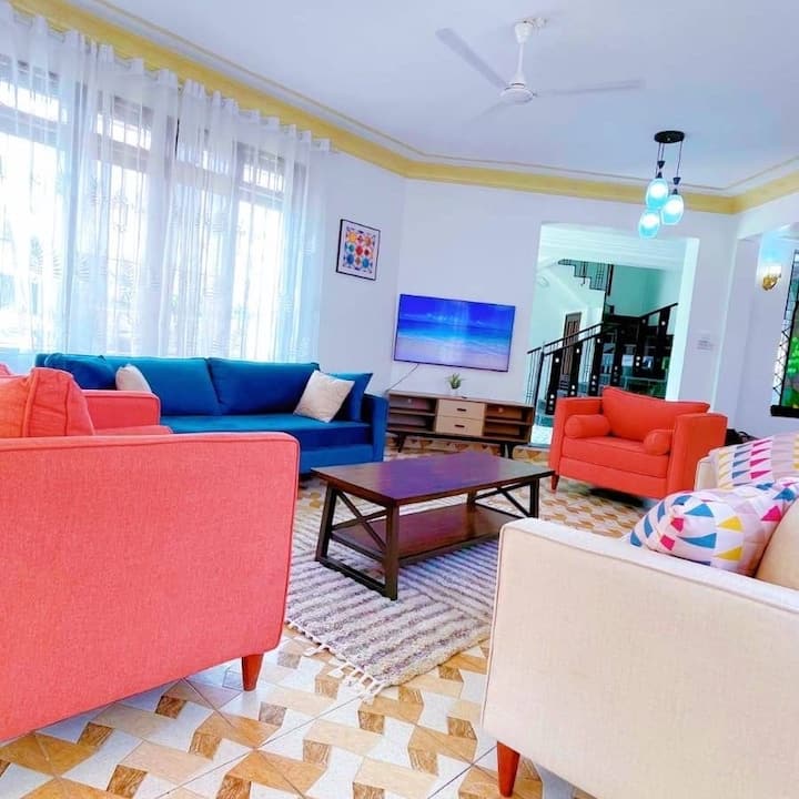 Villa Ella Near City Mall /Nyali Centre - Mombasa