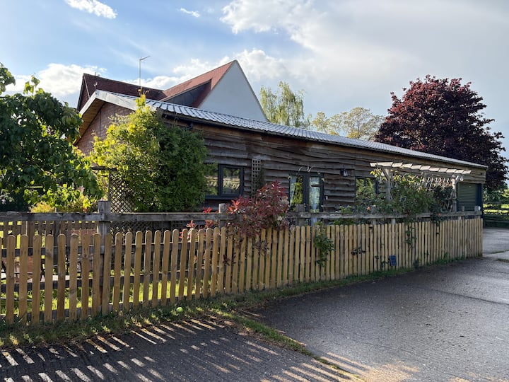 The Barn In Towcester - Towcester