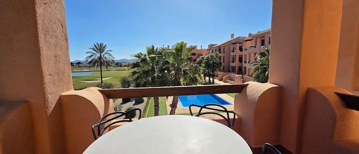 Modern 2-bedroom Apartment With Best Golf Views - Los Alcázares