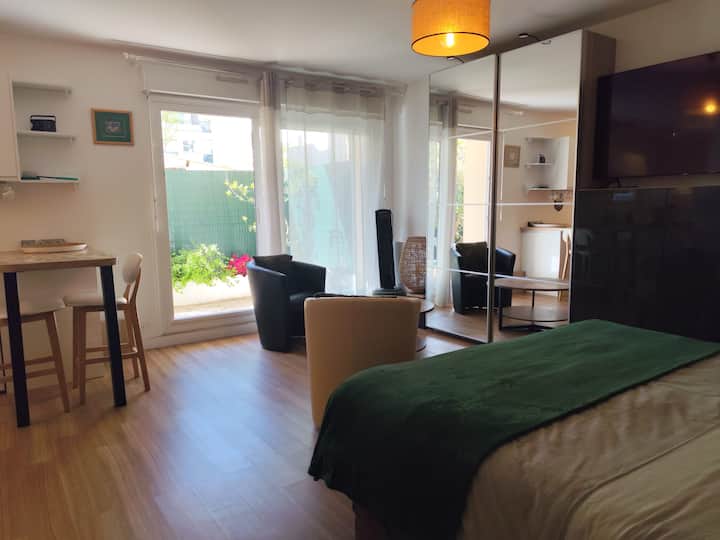 Hyper Centre 5' Rer B 20'de Paris Direct Aéroports - Antony