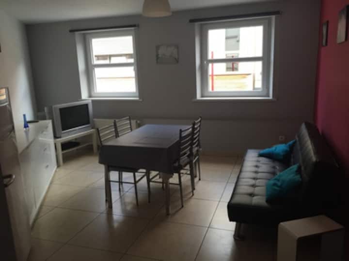 Chambre à Louer Pour Plusieurs Mois - Mettet