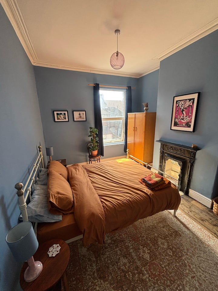 Sunny Room In Our Spacious Home - Guernsey