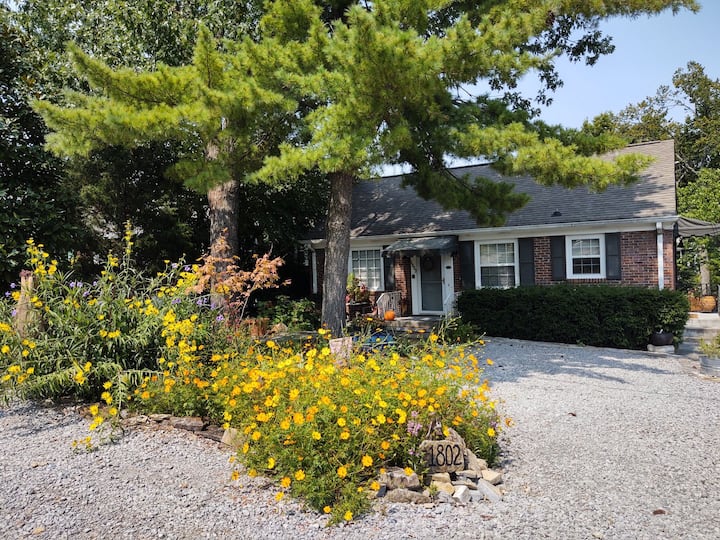Rosewood Bungalow - Nashville