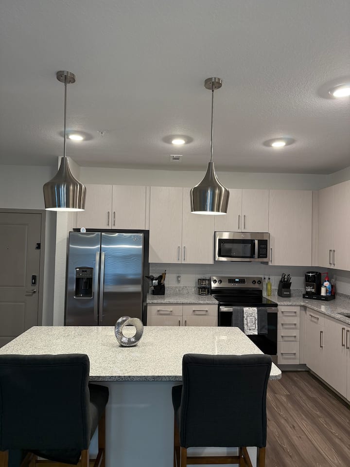 Luxe On The Line - Huntsville, AL