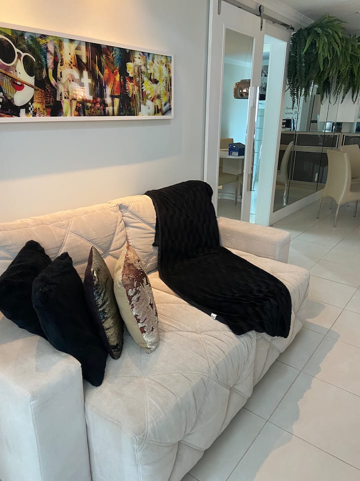 Apartamento No Centro De Itajaí - 2 Quartos - Navegantes